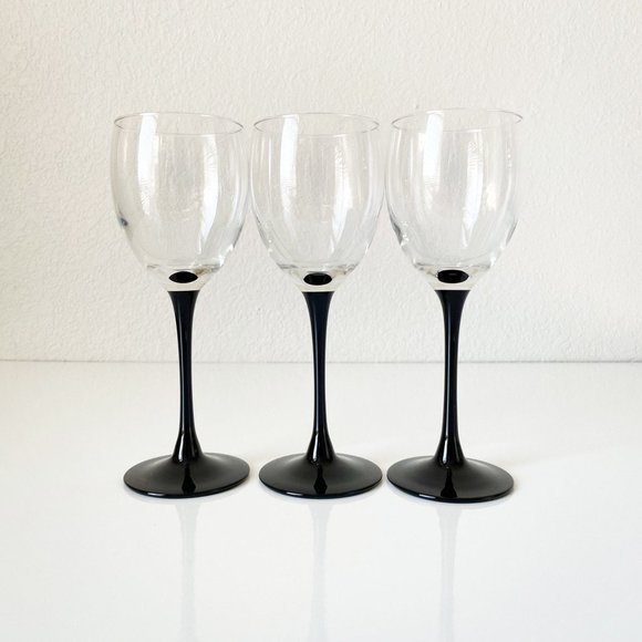 Luminarc | Dining | Vintage Luminarc Black Stemmed Wine Glasses ...